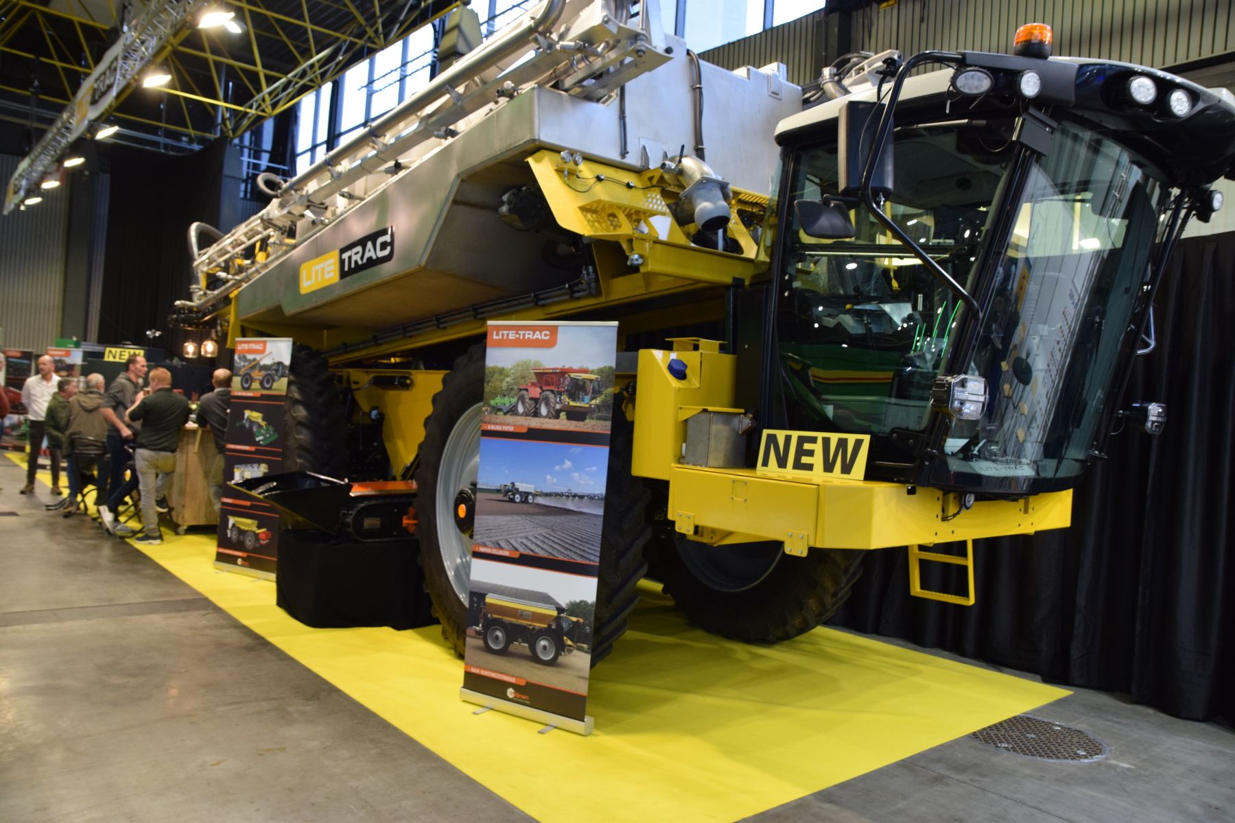 LandbouwMechanisatie - Article in Dutch about Lite-Trac at Interpom